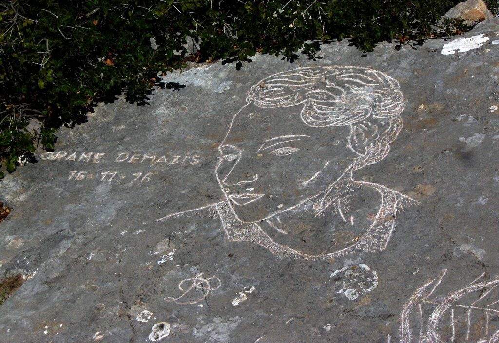 Les gravures du Garlaban - Découverte Sainte-Baume